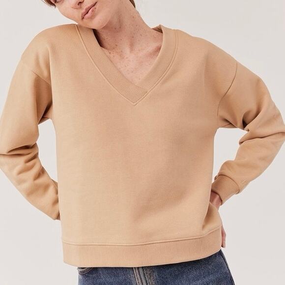 Pact | Tops | Pact Calla Courtside V Neck Fleece Sweatshirt Pullover ...